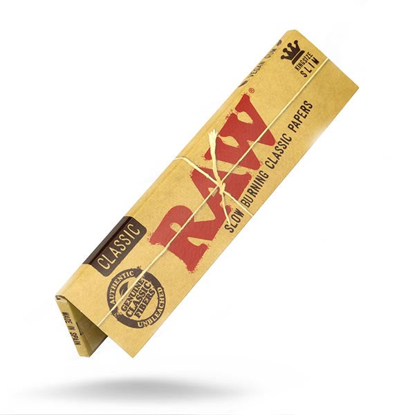 RAW Kingsize Classic Rolling Papers Booklet — Grow Guru